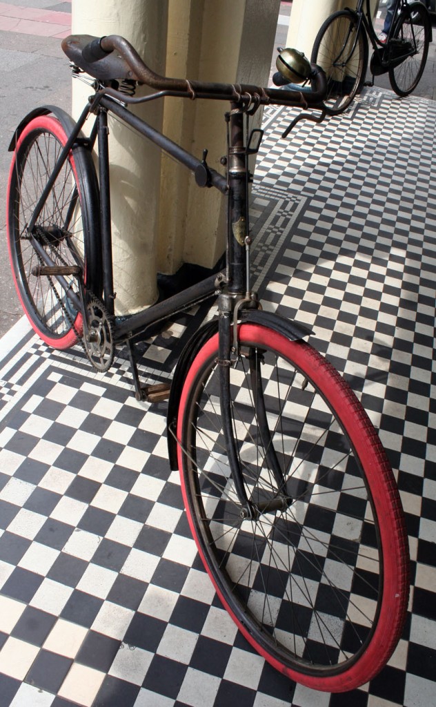 1919 Rover Roadster – The Online Bicycle Museum