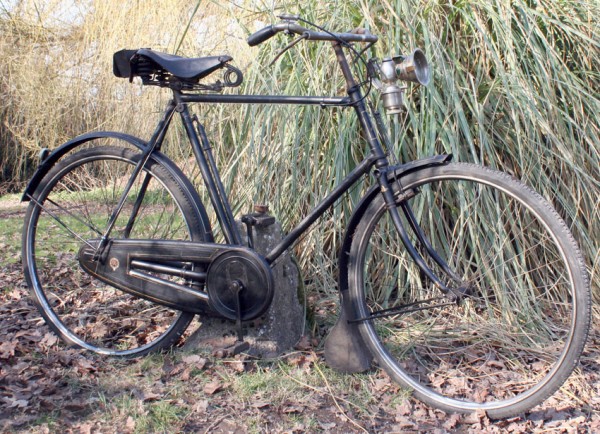 1910_Raleigh_01 copy – The Online Bicycle Museum