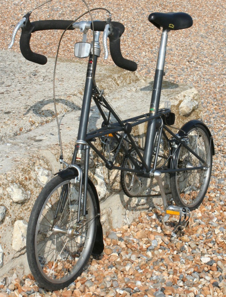 1984 Alex Moulton AM7 Separable: Moulton's Own Exhibition Model – The ...