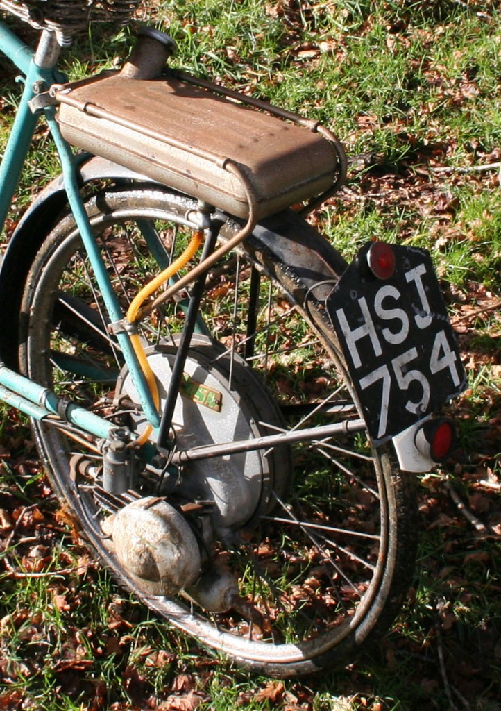 1953 BSA Winged Wheel. BSA '615 WW' Frame with Webb Forks – The Online ...
