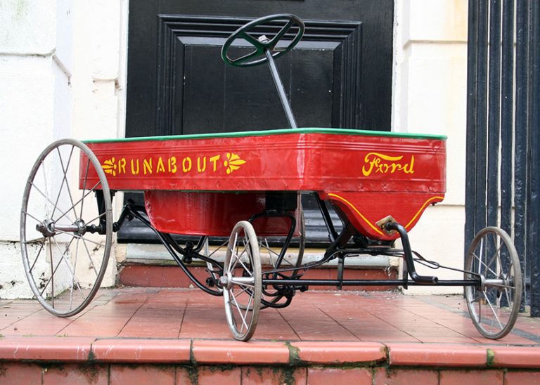 JUVENILES: Irish Mails, Pedal Cars & Wagons – The Online Bicycle Museum