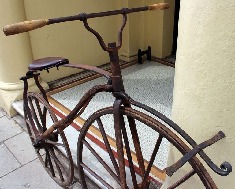 1869 English Velocipede – The Online Bicycle Museum