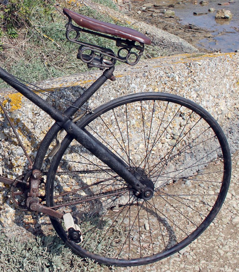 1887 Victor Safety Crossframe Springfork 37 – The Online Bicycle Museum