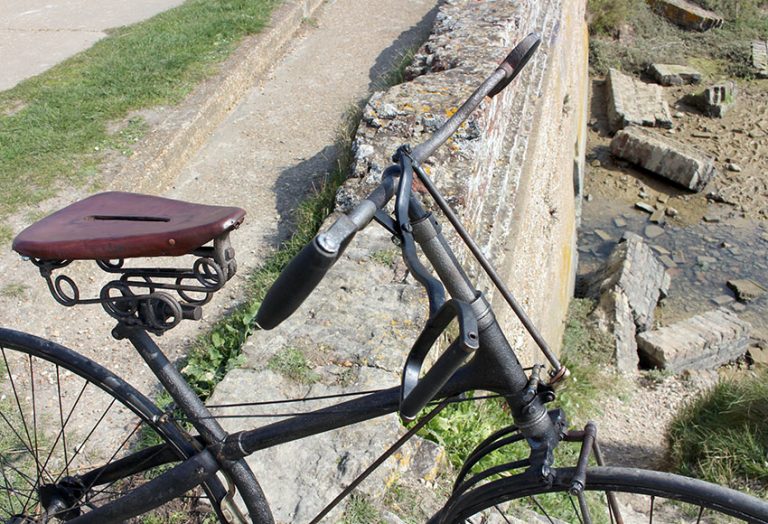 1887 Victor Safety Crossframe Springfork 58 – The Online Bicycle Museum