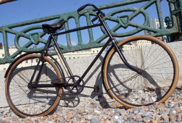 MAKERS: TRIUMPH Cycle Co – The Online Bicycle Museum