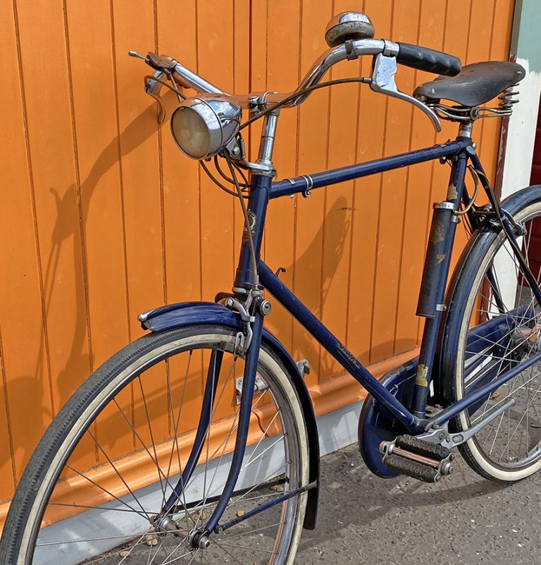 1959 Humber ROYAL ELF (Royal Blue enamel) – The Online Bicycle Museum