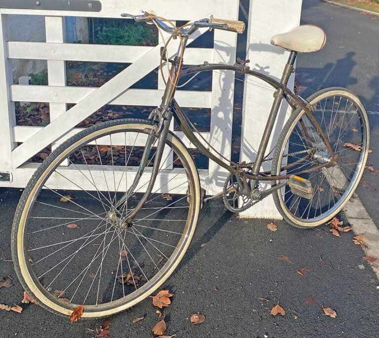 1943 WW2 BSA Airborne Folding Paratrooper Bicycle – The Online Bicycle ...