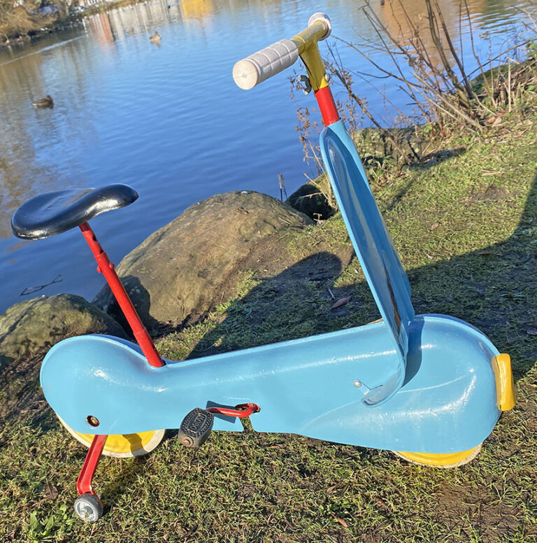 1960 Mobo Scooter (Restored) 20 – The Online Bicycle Museum