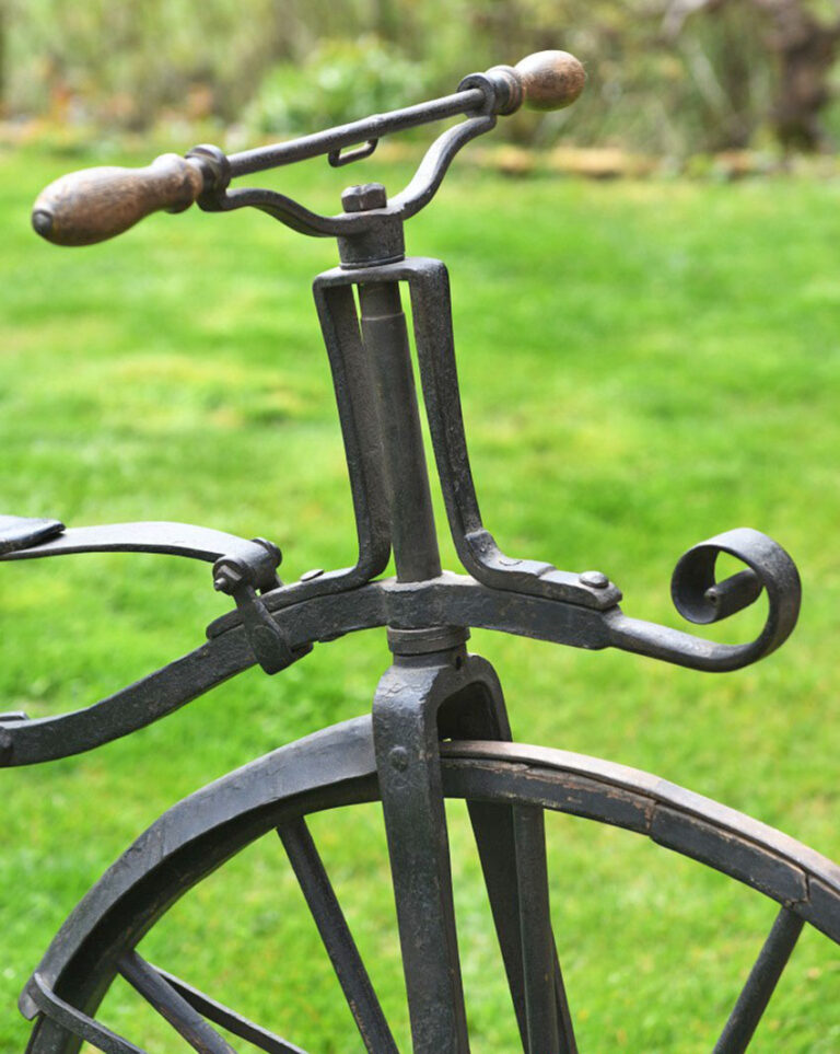 1867 Serpentine Velocipede – The Online Bicycle Museum
