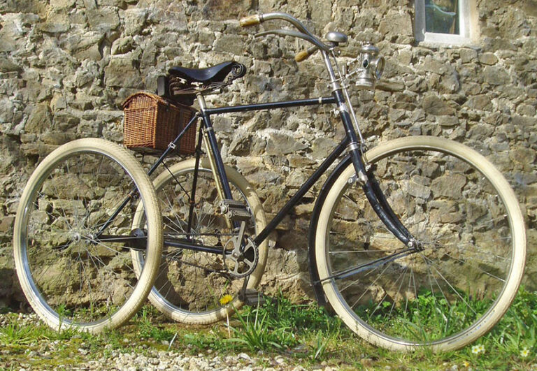 MAKERS: TRIUMPH Cycle Co – The Online Bicycle Museum