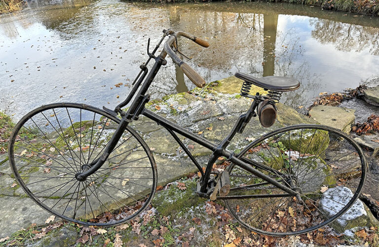 1890 Earlsdon 'No 2' Crossframe safety (with solid tyres) – The Online ...