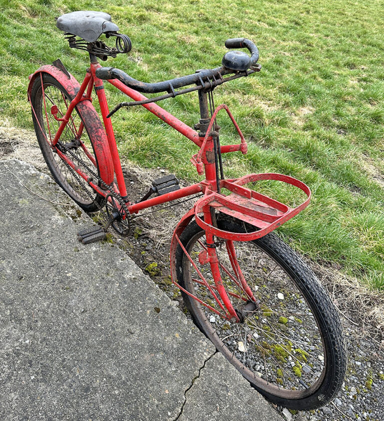 1920s Warrick ‘Monarch’ Carrier Bicycle – The Online Bicycle Museum