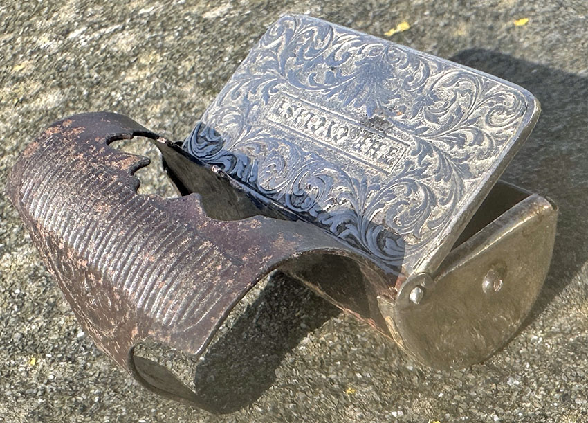 1890s ‘The Cyclist’ handlebar-mounted match safe / ashtray – The Online ...