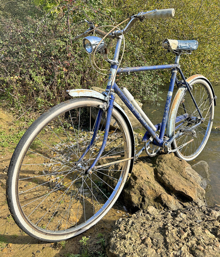 1961 Triumph Palm Beach – The Online Bicycle Museum